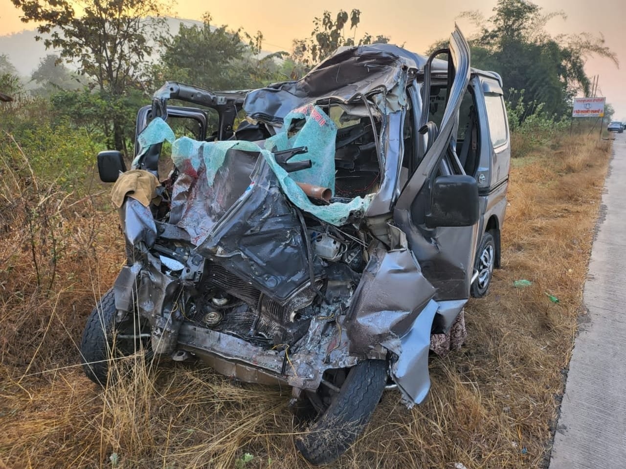Mumbai-Goa Highway Accident: Child Among 9 Killed as Car Collides With ...