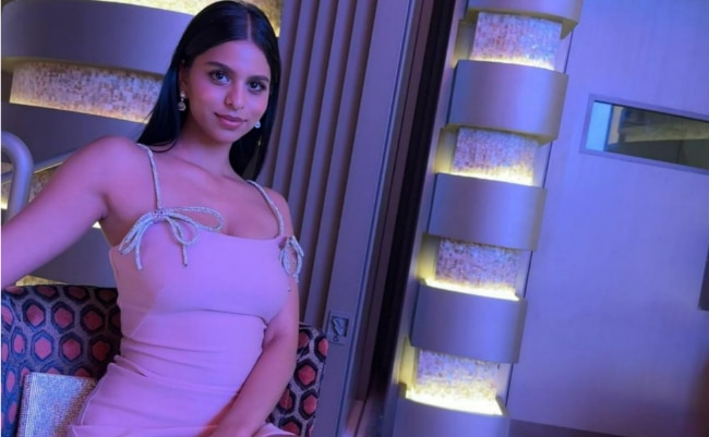 Suhana Khan Looks Her Sexy Best At Dubai Events With Mom Gauri Khan And Bff Shanaya Kapoor See