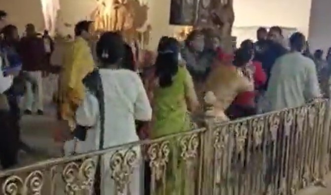 Caught On Cam: Fight Breaks Out Among Devotees at Ujjain's ...