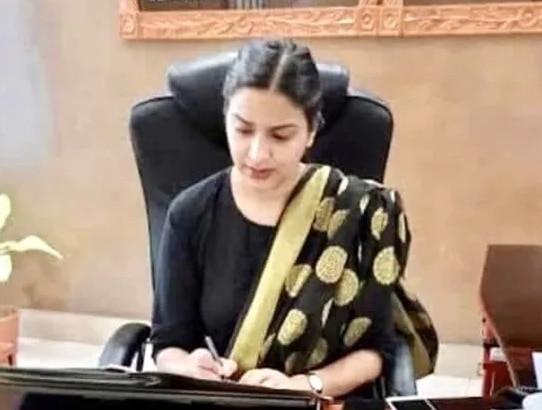 बिहार की इस IAS को देख टीना डाबी को भूल जाएंगे, ऐसी खासियत कि पीएम मोदी ...