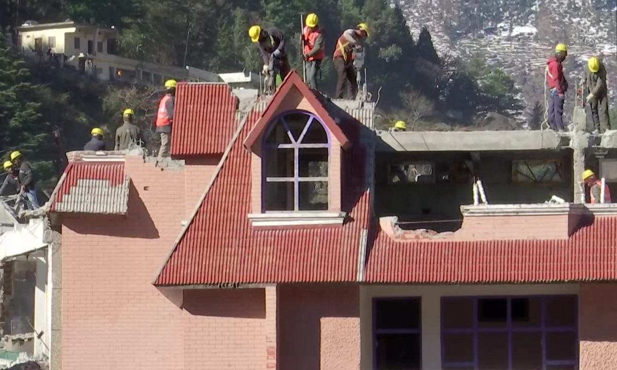 Joshimath Crisis Demolition Of Buildings Continue 181 Placed In Unsafe Zone