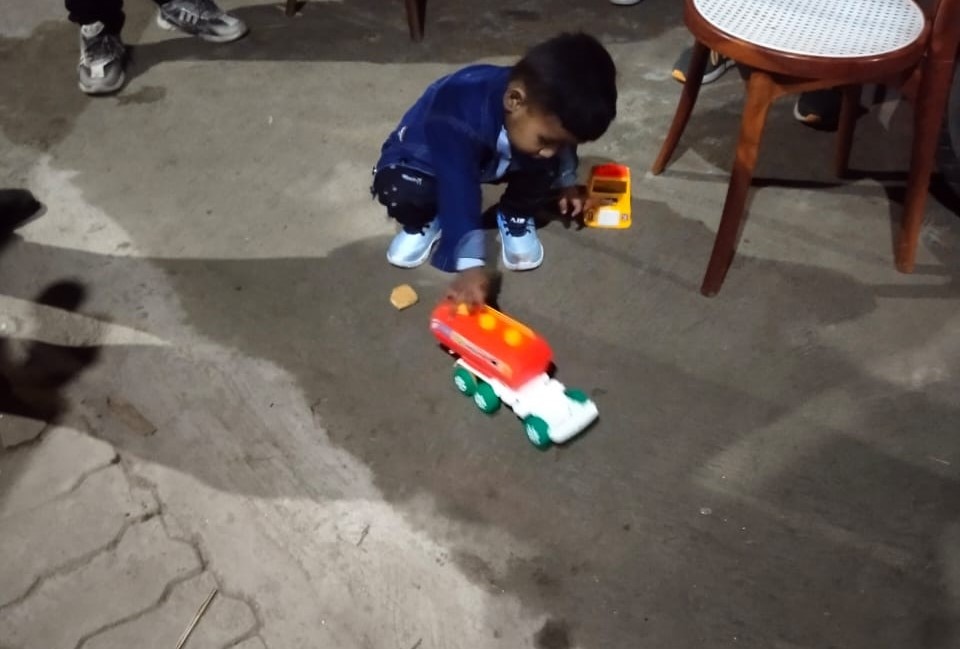 Indian Railways Helps Toddler Reunite With Toy Lost in Secunderabad ...