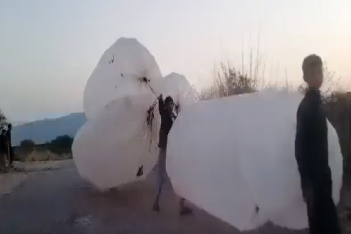 Watch: Pakistanis Stores Cooking Gas In Plastic Balloons As Economic ...