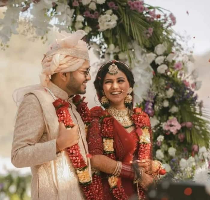 Alakh Pandey Wedding Photo: फिजिक्सवाला अलख पांडे की दुल्हनिया की हैं ...