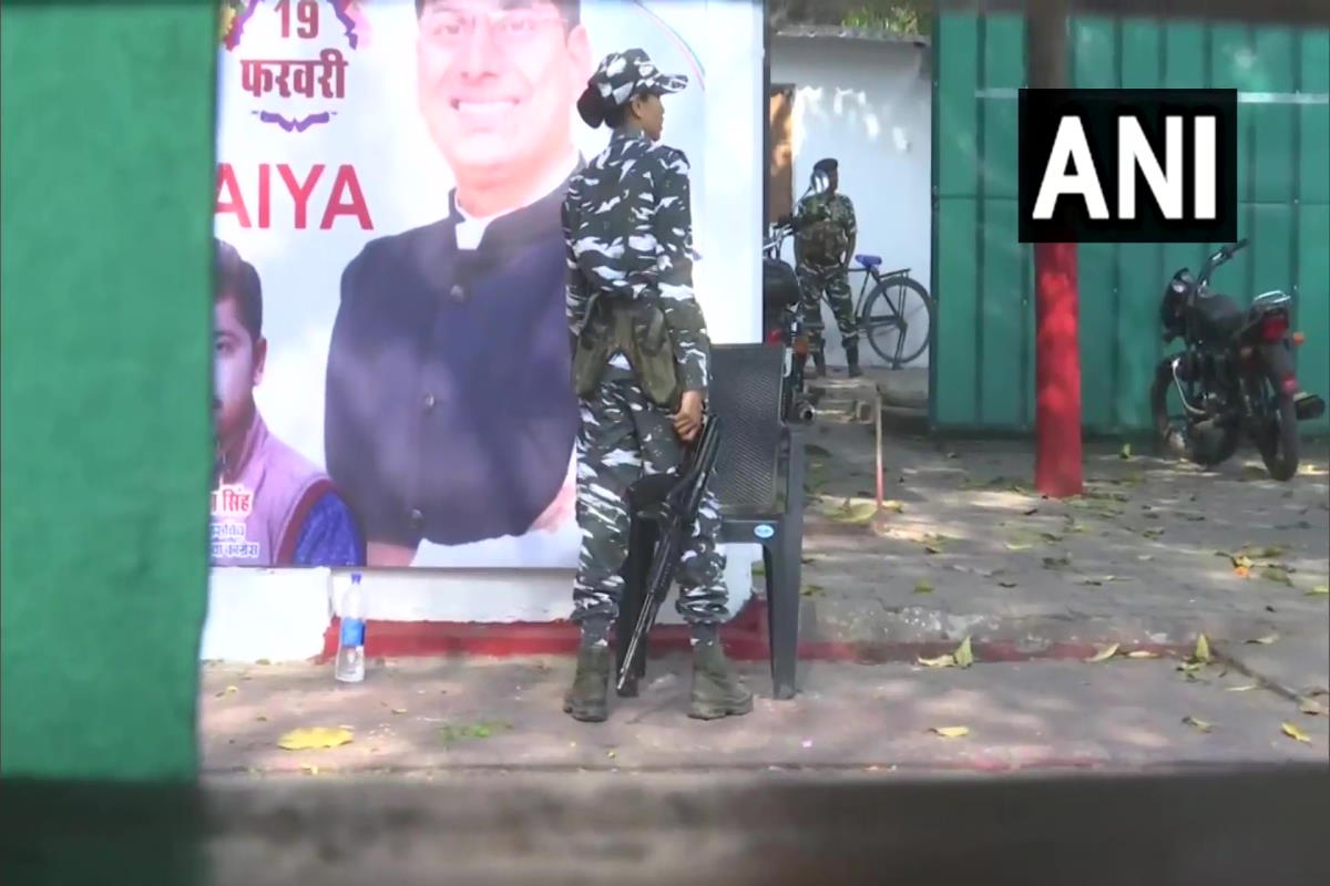 छत्तीसगढ़ में कांग्रेस विधायक समेत कई नेताओं के ठिकानों पर ईडी की ...