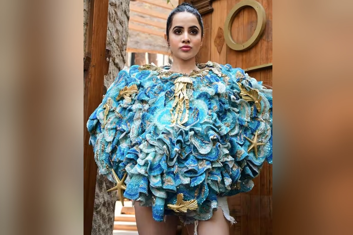 Aqua Women बनीं उर्फी जावेद, अतरंगी कपड़े देख हंसी नहीं रोक पाए सोशल ...