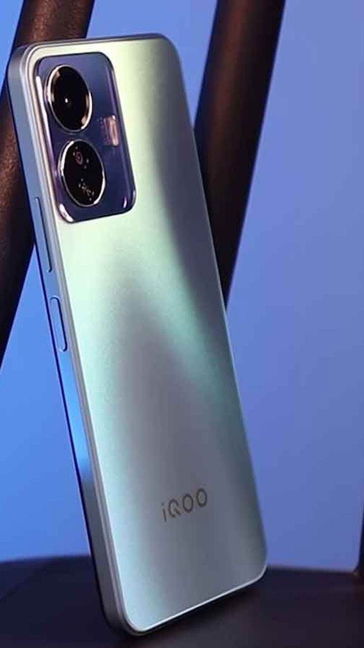 Best Smartphones To Buy Under Rs 15,000