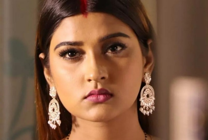 Akanksha Dubey Producer Ratnakar Kumar Reveals Actress Struggled For Her Stardom