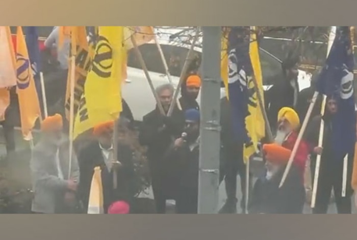 Supreme Court Lawyer Files Complaint With Delhi Police Against Pro ...