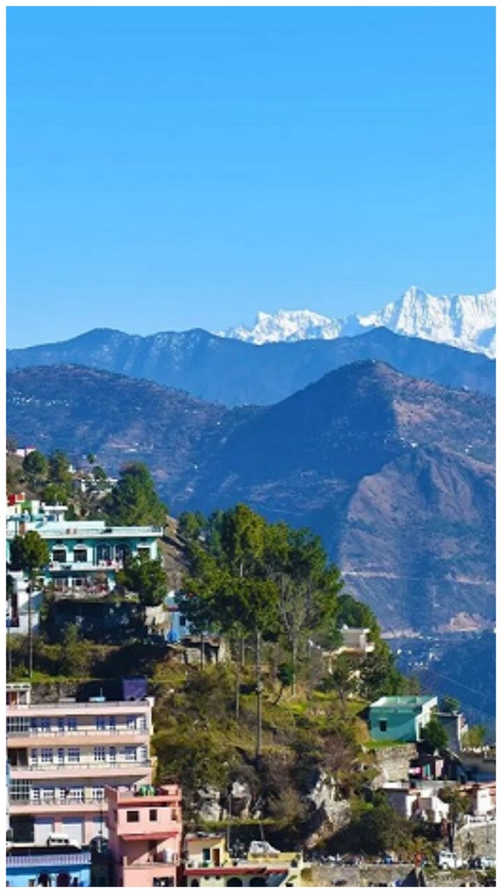 बेहद सुंदर है यह हिल स्टेशन, यहां से देखिये पंचाचूली की पहाड़ियां- एक ...