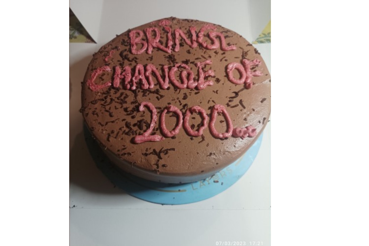 Viral: Twitter User Receives Cake With Hilarious Message on it ...