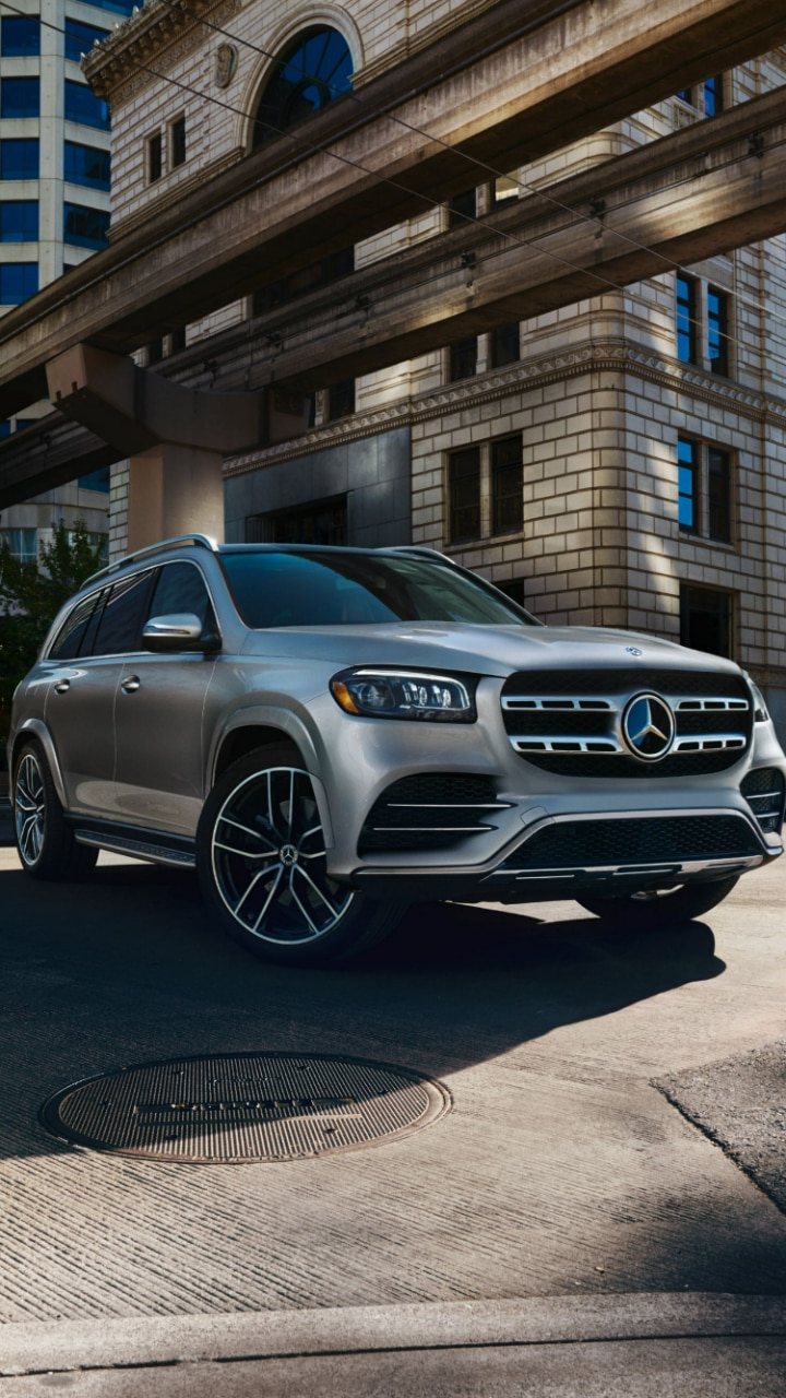 PICS: 2023 Mercedes-Benz GLS With Refreshed Body, Cabin