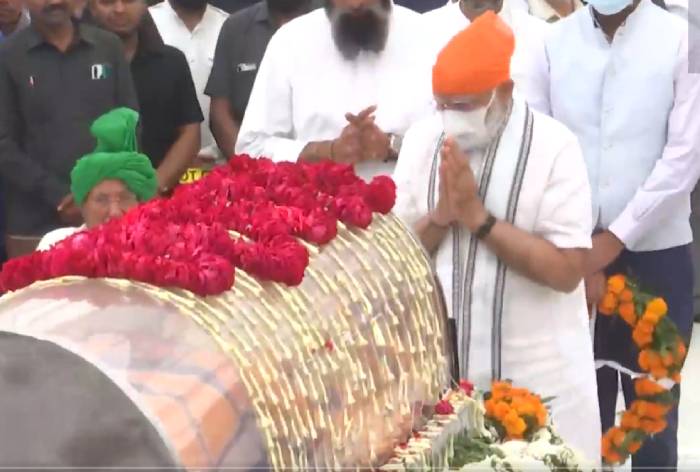 पंजाब के पूर्व मुख्यमंत्री प्रकाश सिंह बादल का निधन, अंतिम दर्शन को ... पंजाब के पूर्व मुख्यमंत्री प्रकाश सिंह बादल का निधन, अंतिम दर्शन को ...