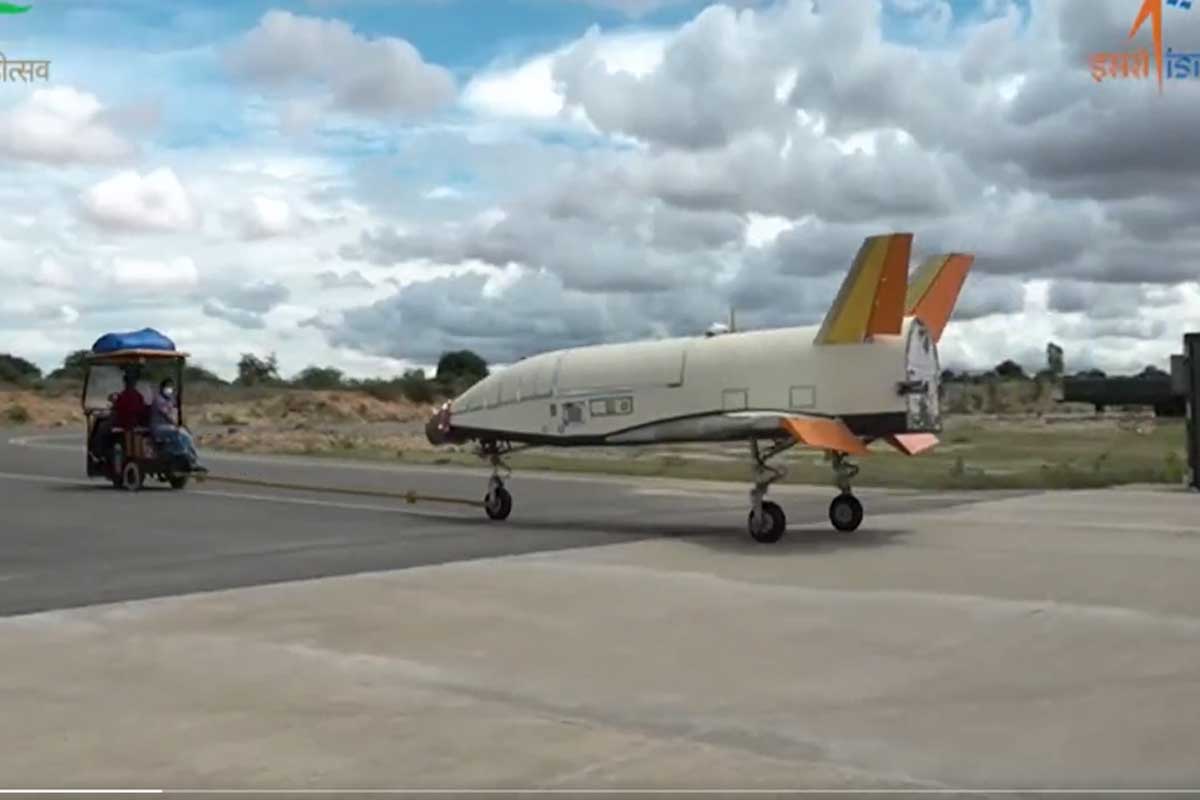 भारत की बड़ी कामयाबी, इसरो ने प्रक्षेपण यान की स्वायत्त लैंडिंग के ...