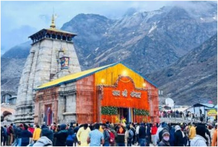 Kedarnath Yatra Update: खराब मौसम की वजह से रोकी गई केदारनाथ धाम की ...