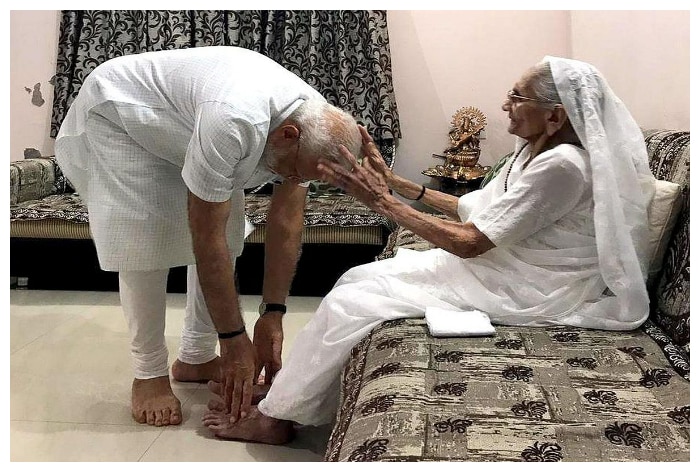 9 Years Of PM Modi His Exceptional Bond With Mother Heeraben
