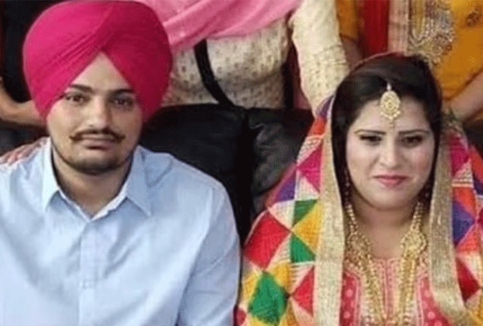 कभी शादी नहीं करेंगी, सारी जिंदगी कुंवारी रहेंगी सिद्दू मूसेवाला की ...