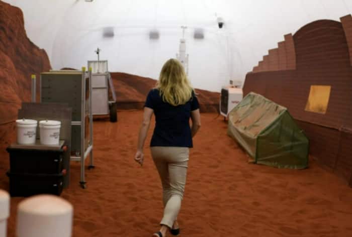 Meet Kelly Haston, The Canadian Biologist Who Will Spend A Year On Mars