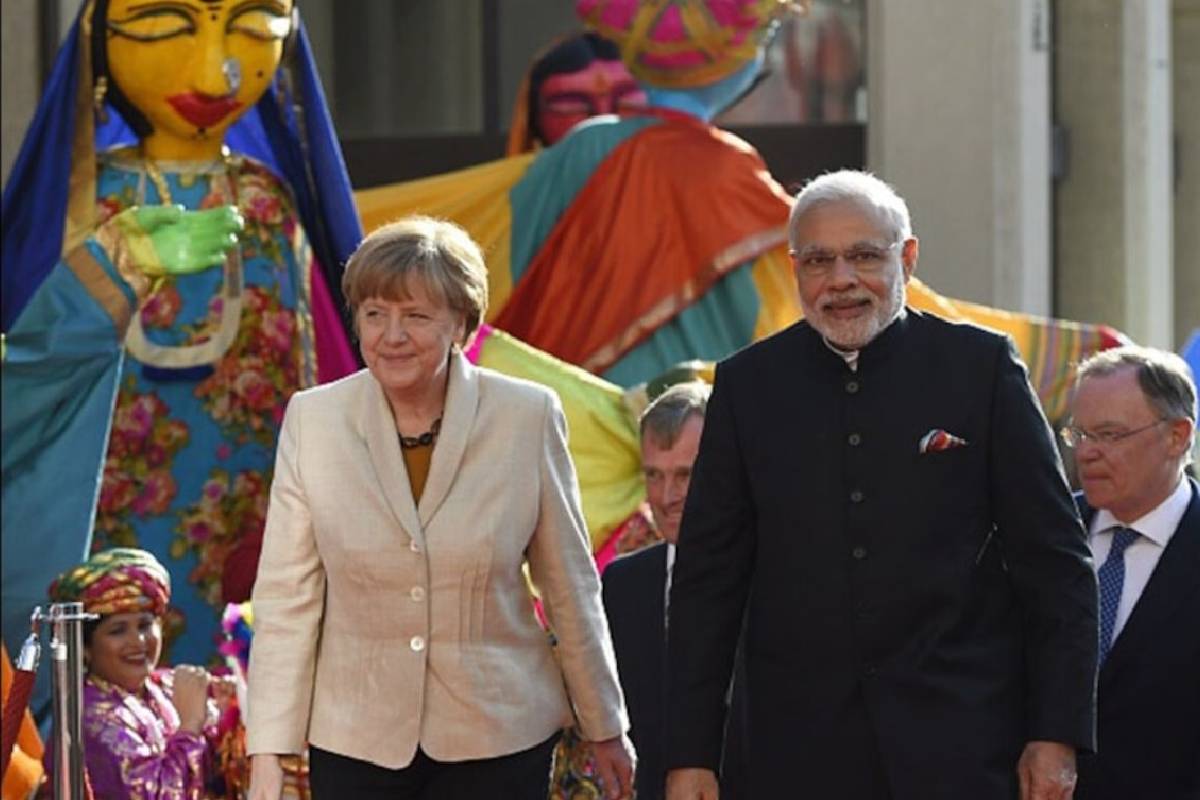 9 Years of PM Modi: पीएम मोदी के इन आउटफिट्स ने उन्हें बना दिया स्टाइल ...