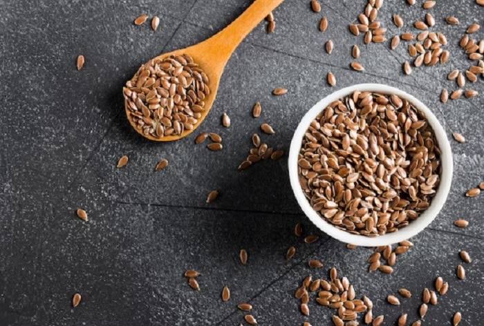 अलसी का यह उपाय खोल सकता है धन प्राप्ति के रास्ते - Alsi Ke Upay This ...