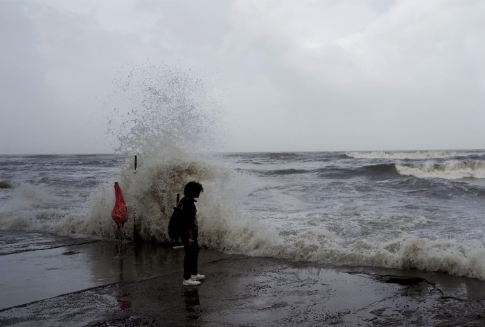 Cyclone Biparjoy: Lifeguards Deployed At Mumbai