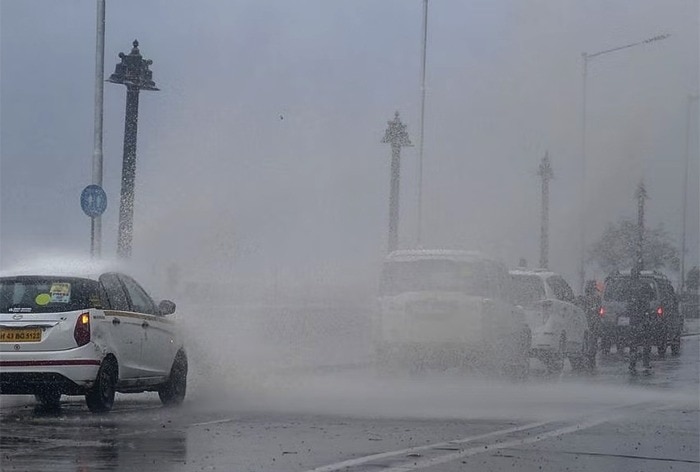 Mumbai To Witness Heavy Rains, IMD Says Depression Over Arabian Sea To ...