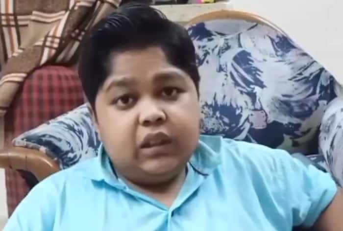 Devraj Patel, Face of Viral