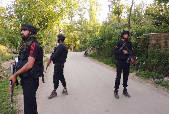 Baloch Militants Attack Gawadar Port Authority Complex in Pakistan; 8 ...