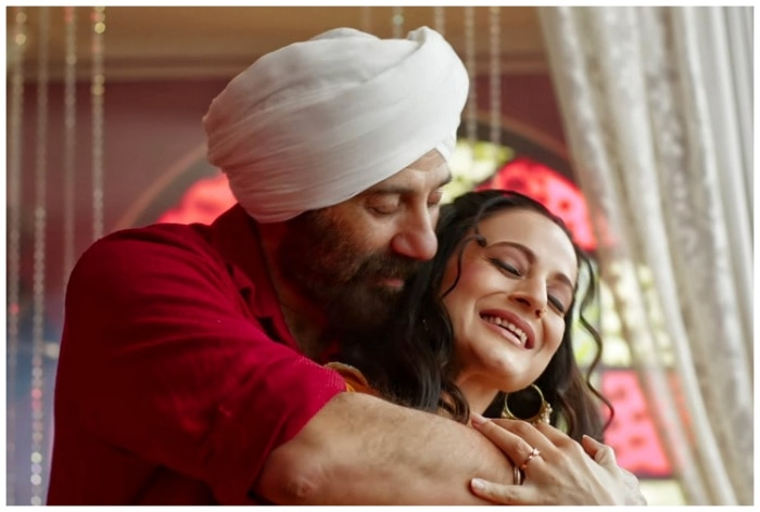 Udd Jaa Kaale Kaava Netizens Hail Tara Singh And Sakeenas Epic Romance ...