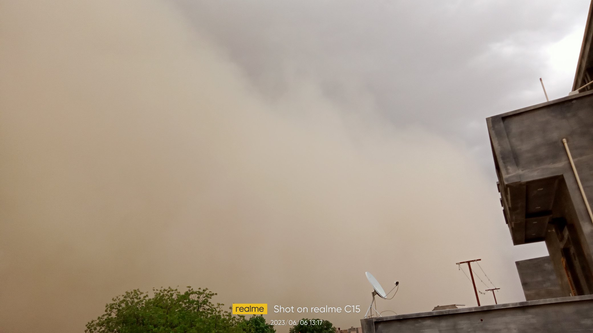 Massive Dust Storm Hits Parts Of Rajasthan; Trees, Electric Poles ...