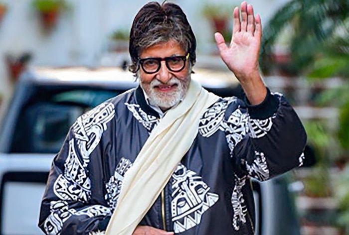 महिलाओं के अंडरगारमेंट्स पर ट्वीट करके बुरे फंसे अमिताभ बच्चन, अब ...