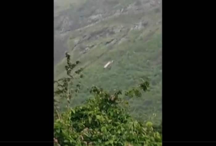 Scary Visuals Show Moment Bus Plunges Down Ravine In Maharashtra's ...