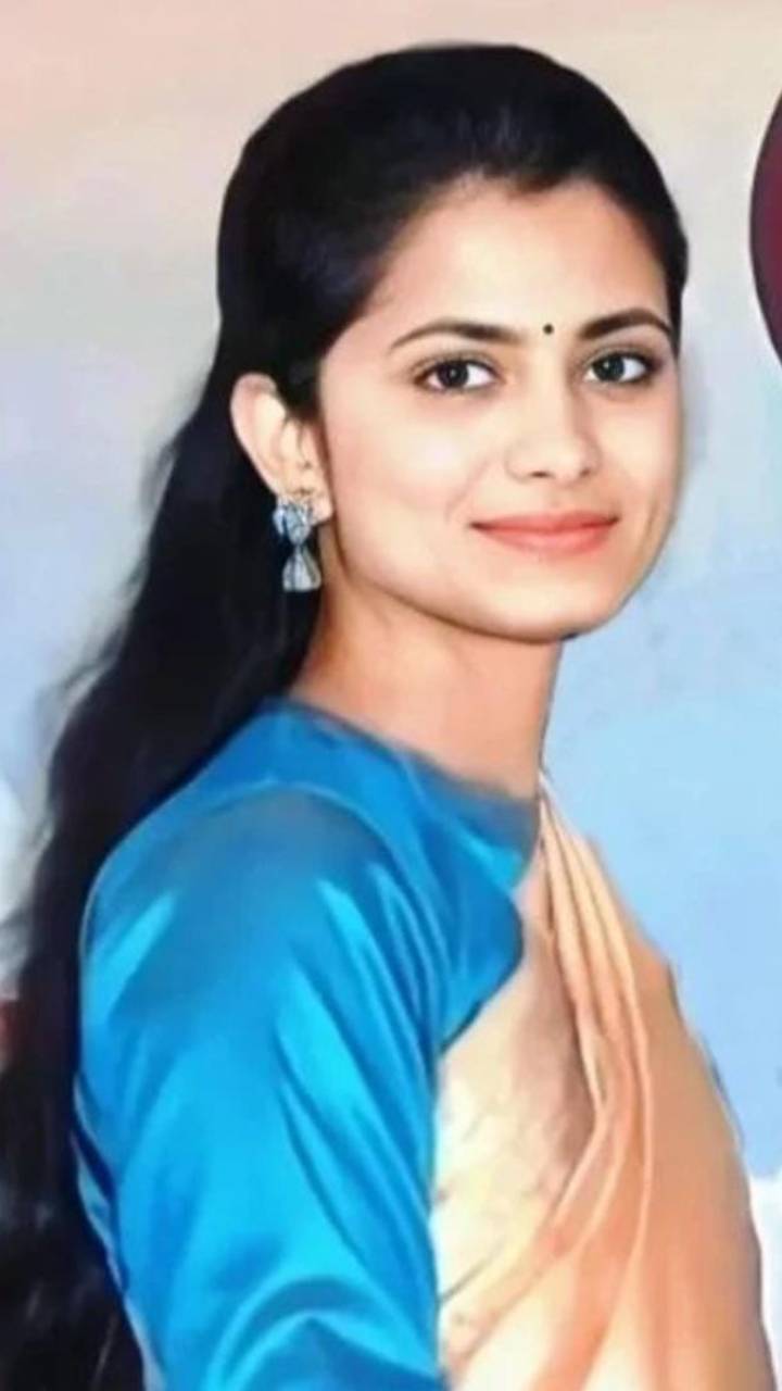 UPSC Success Story: पिता का साया उठने के बाद मां ने मजदूरी कर पढ़ाया ...