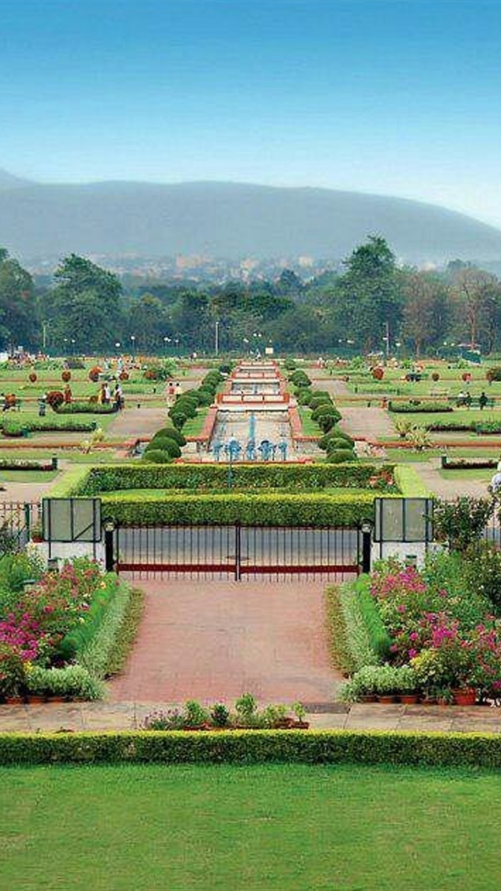 Top 10 Tourist Places in Jharkhand