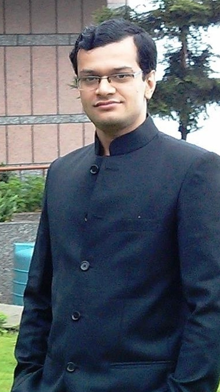 Top 10 Youngest IAS Officers in India