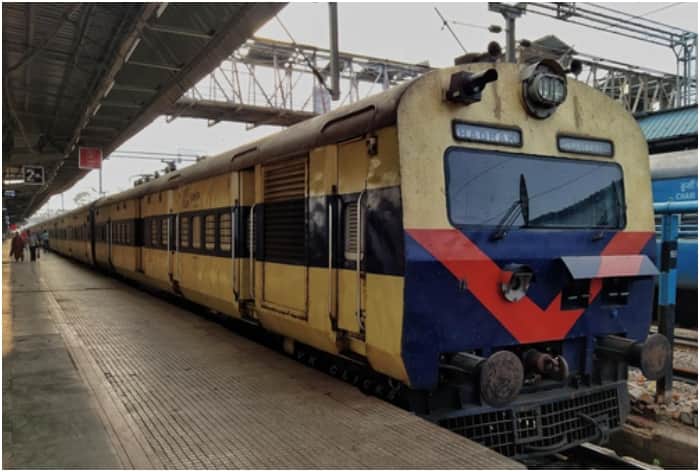 IRCTC BIG Update! Indian Railways To Offer Rs 20 Meals To General Coach ...