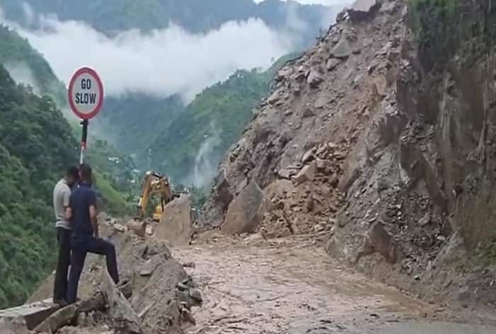 On Camera: Massive Boulders Come Crashing Down As Landslide Hits Pandoh ...