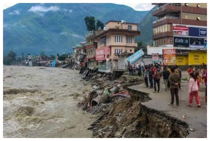 Heavy Rains Lash Himachal Pradesh Again: 24 Roads Blocked In 5 Districts, What We Know So Far