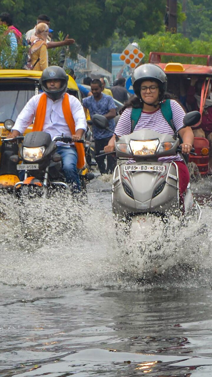 IMD Weather Update: Heavy Rains Predicted in These States Till Monday IMD Weather Update: Heavy Rains Predicted in These States Till Monday