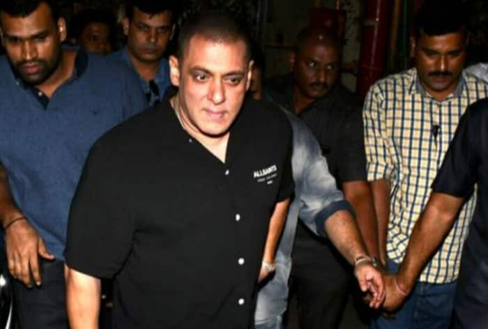 Revealed, Salman Khan Bald Look is For THIS Film, Actor Plays Soldier ...