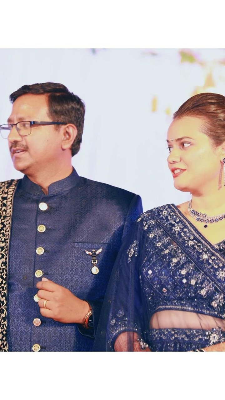 Meet Famous IAS, IPS Power Couple on Social Media