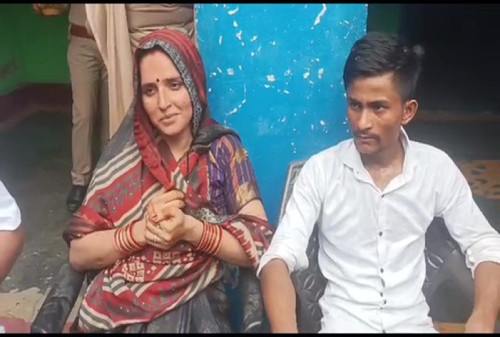 Seema Haider Sachin Meena: सीमा हैदर और सचिन मीणा को मिला नौकरी का ऑफर ...