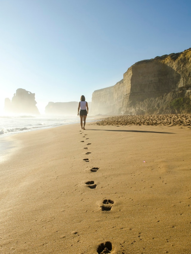 7 Health Benefits Of Taking A Walk After Lunch- In Pics