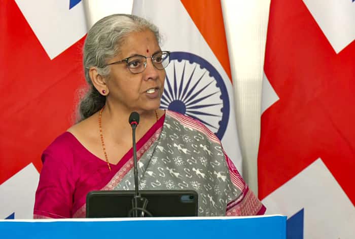 Centre To Close Rashtriya Mahila Kosh Scheme Running For Last 30 Years ...