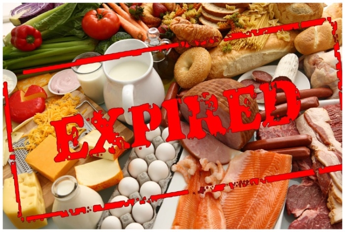 Expired Food खाने पर क्या होता है? जान लें ये गंभीर परिणाम