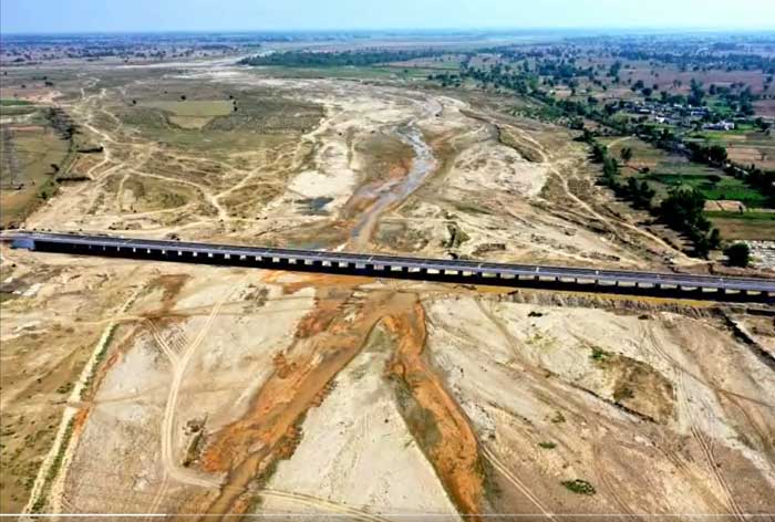 लद्दाख में दुनिया की सबसे ऊंची फाइटर एयरफील्ड बना रहा BRO, चीन-पाक को ...