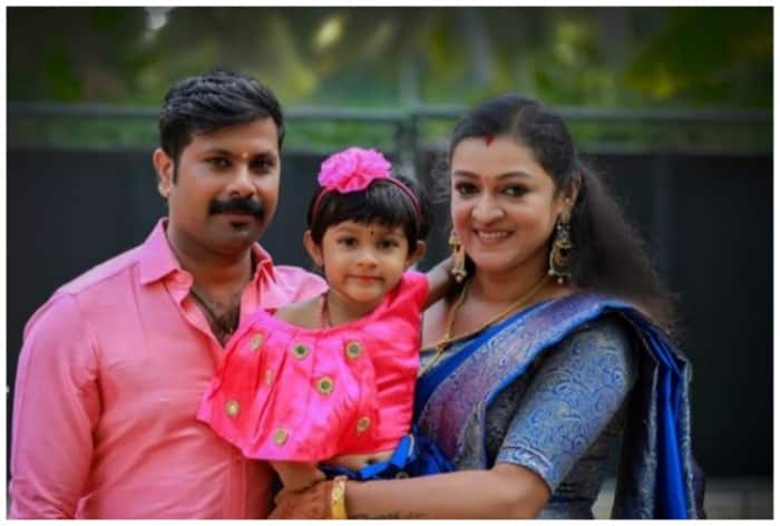 Aparna Nair Death: Police Suspect Family And Register a Case of ...
