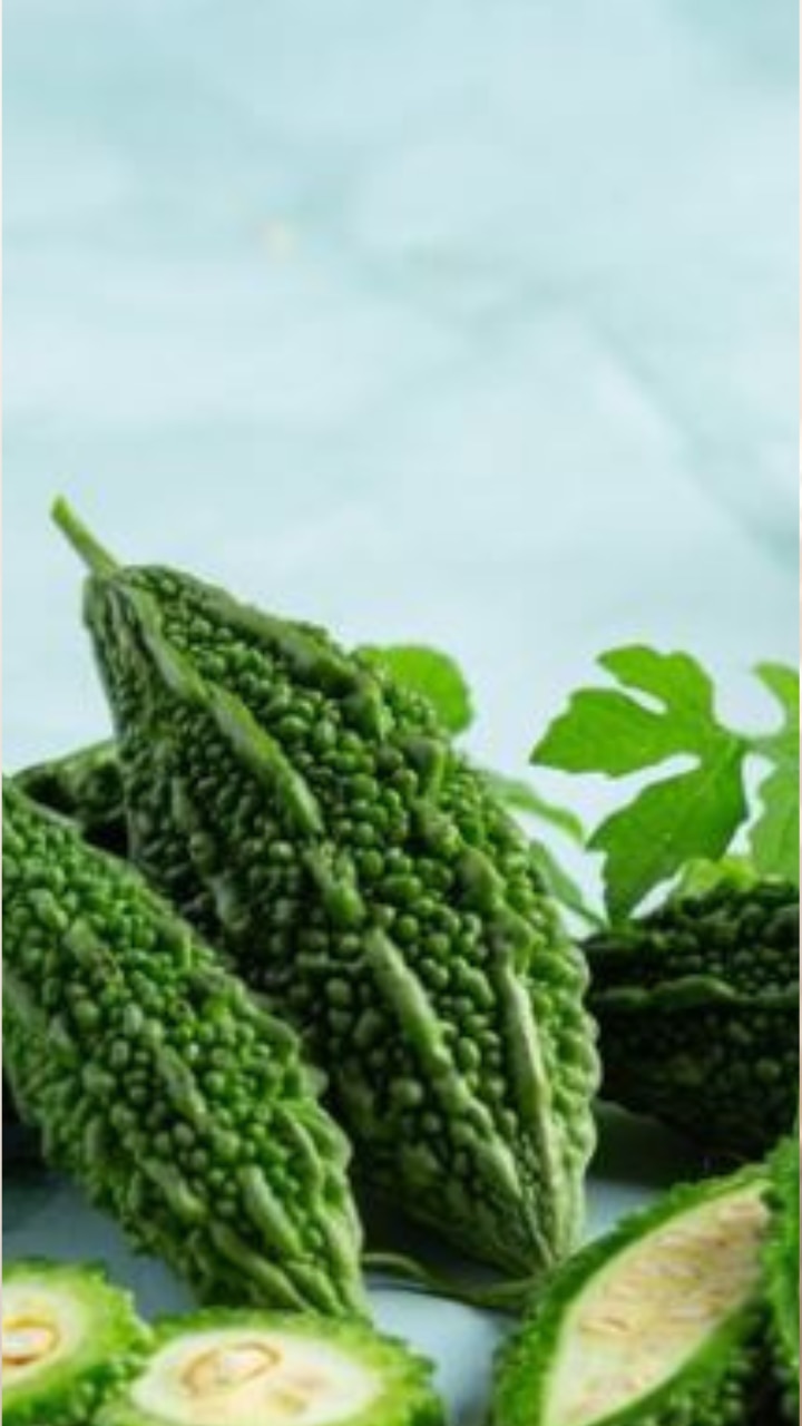 10 Surprising Benefits of Karela For Face And Hair