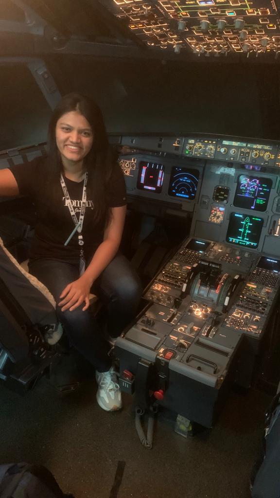 Aarohi Pandit, First Indian Woman Pilot to Fly Solo Over Atlantic, Now ...