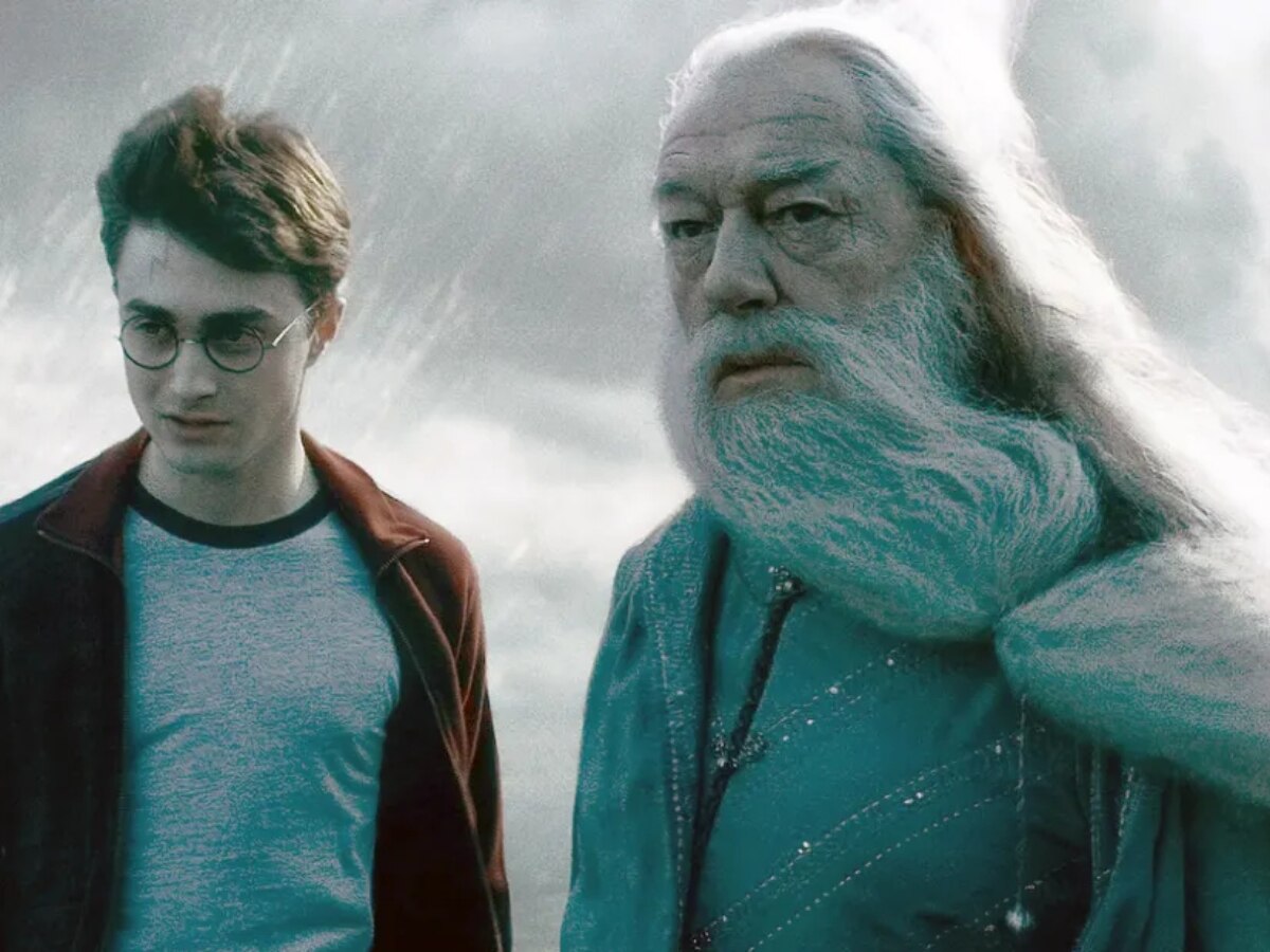 Sir Michael Gambon Died: हैरी पॉटर के प्रोफेसर डम्बलडोर का निधन, लंबे ...